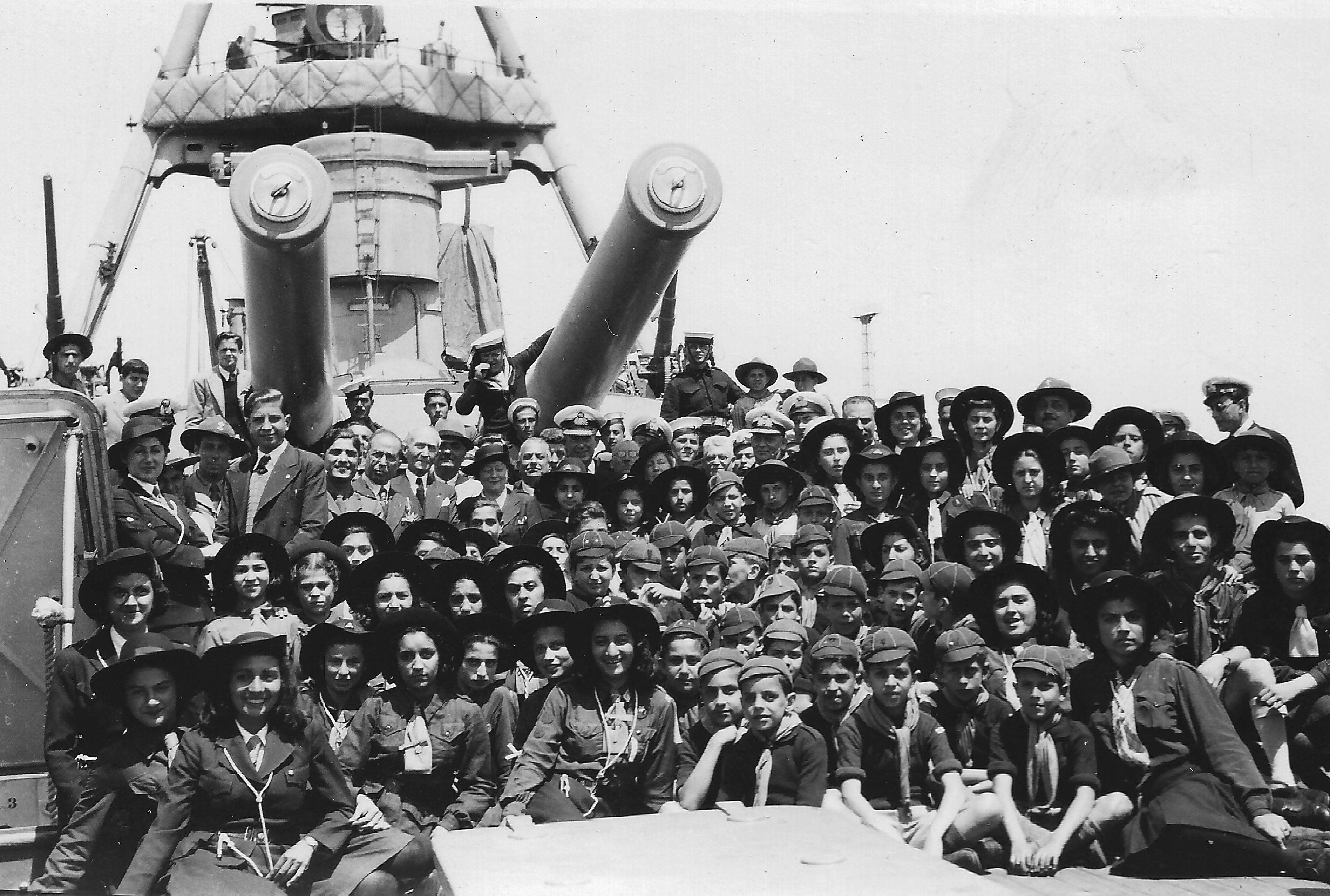 Το θωρηκτό "Αβέρωφ" στη Μ. Ανατολή και την Ινδία (1941-1943) μέσα από ...