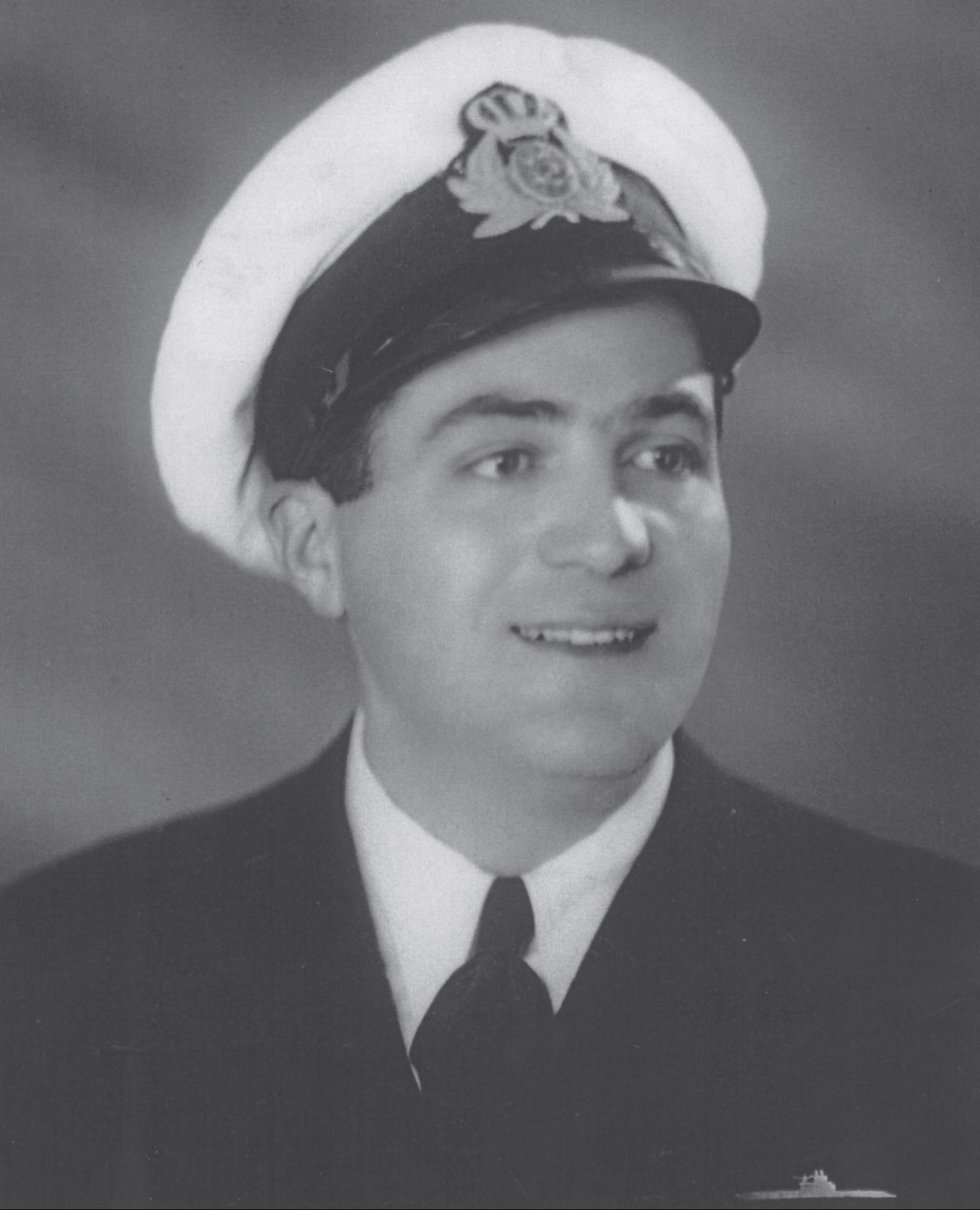 Ο πατέρας μου, Ηλίας Τσουκαλάς. | navalhistory.gr
